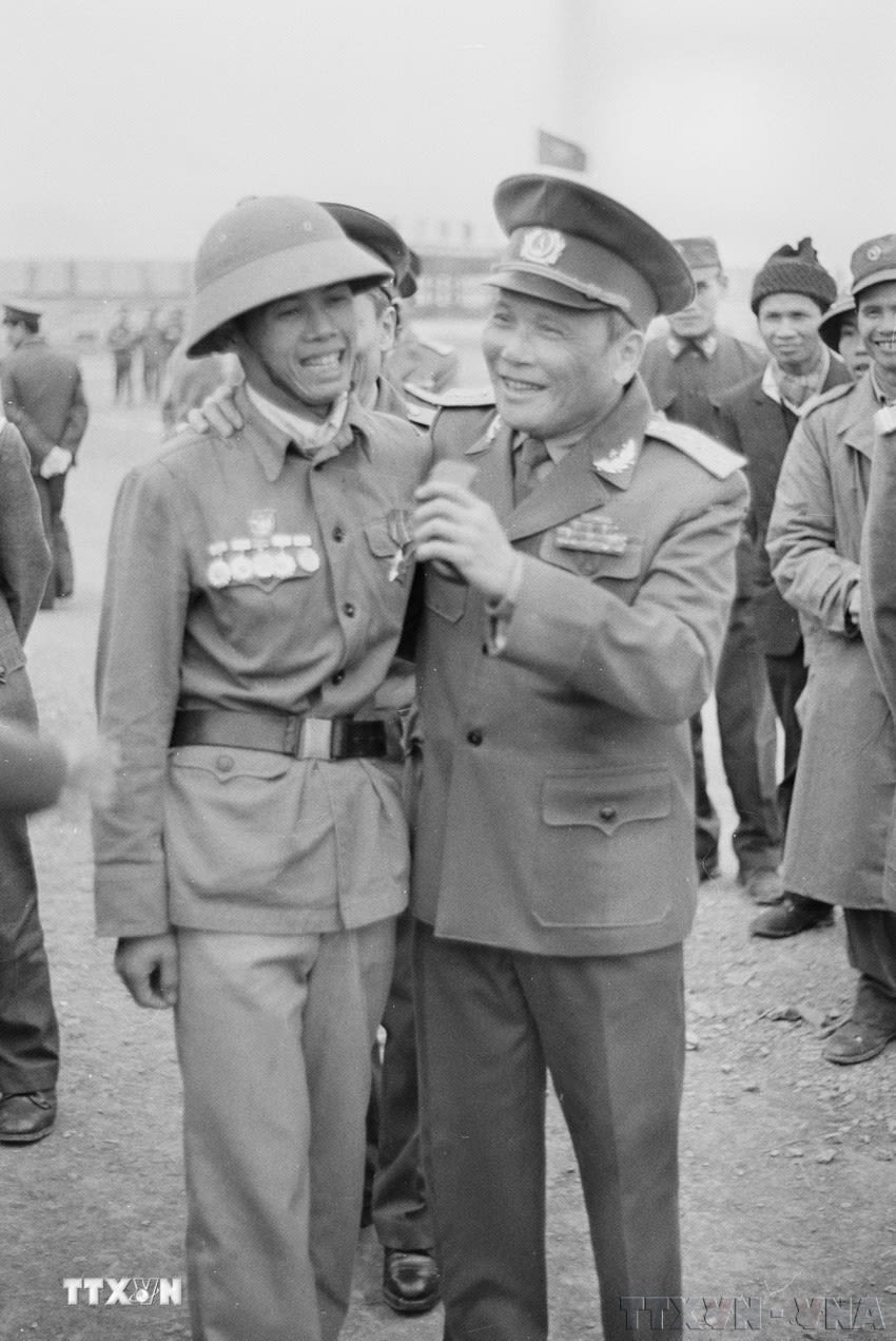 Thương tiếc Ðại tướng Chu Huy Mân (Anh Hai Mạnh) thân yêu