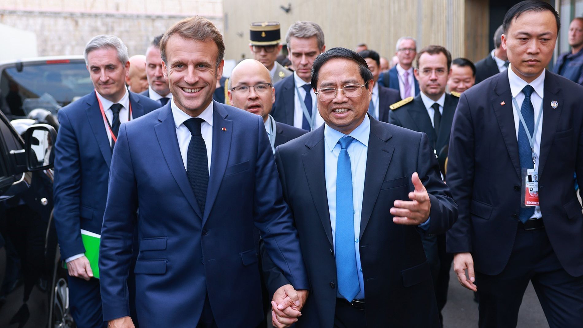 Esfuerzos por paz, desarrollo, consolidación de la confianza y ...