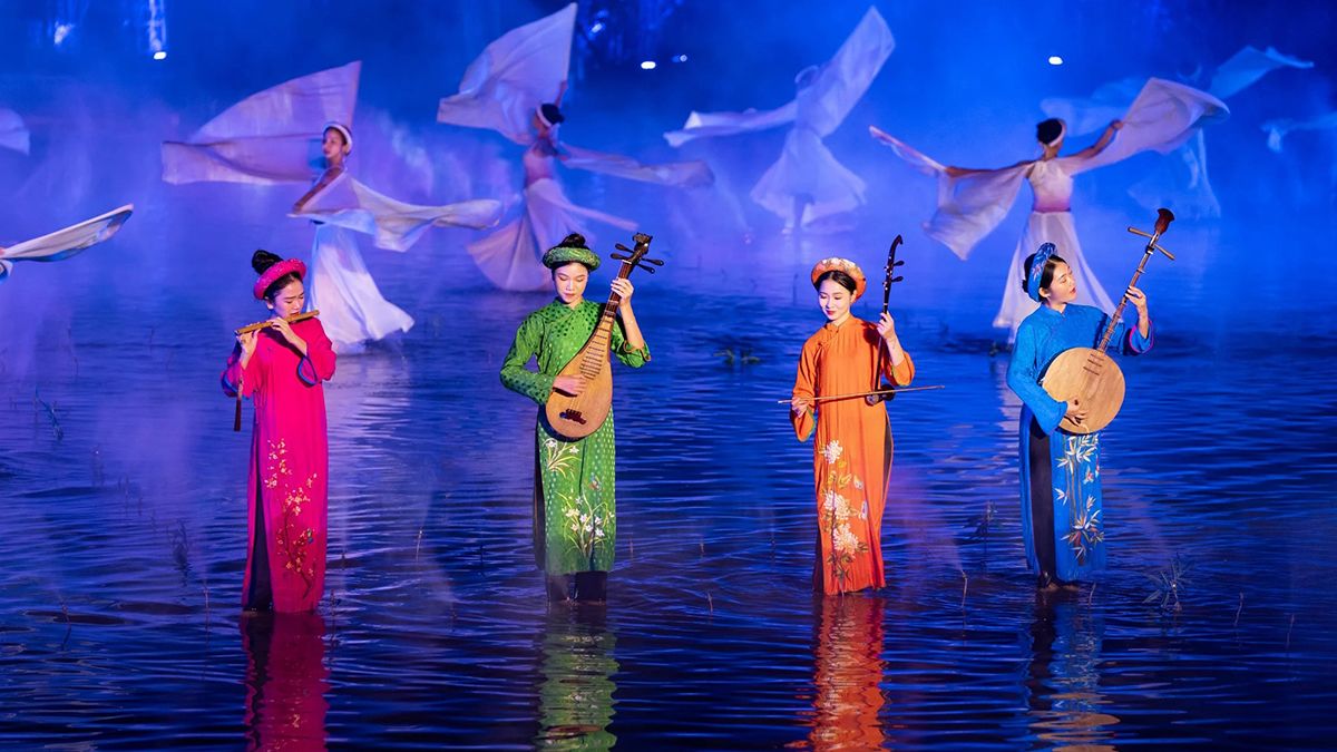 NEW VITALITY OF FOLK PERFORMING ARTS