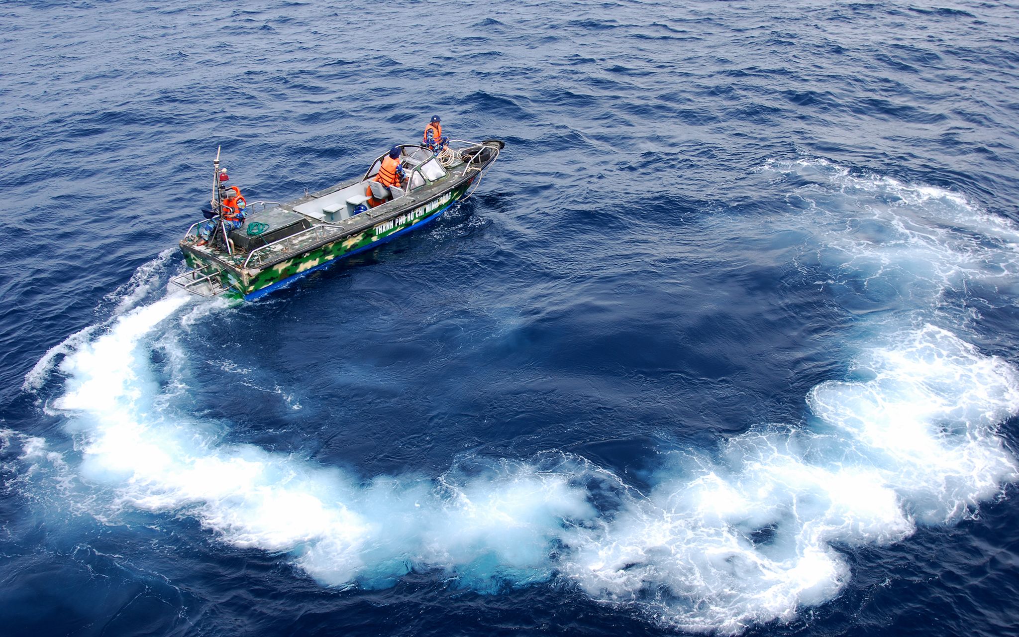 UNCLOS 1982 - Kiến tạo tự do biển cả